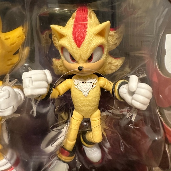Jakks Pacific | Toys | Nib Sonic 3 Light Up Super Shadow Super Sonic ...